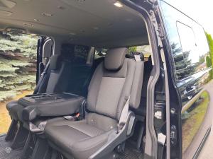 Melns Ford Tourneo Custom 2018 Utena, ar dzinēja tilpumu 2.00 L un nobraukumu 198 tūkst. km par 17900 €, foto 18 vietnē AUTOMOTO.COM.LV