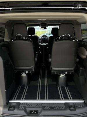 Black Ford Tourneo Custom 2018 in Kaunas, with an engine capacity of 2.00 L and mileage of 224 thousand km for 21250 €, photo 35 on AUTOMOTO.COM.LV