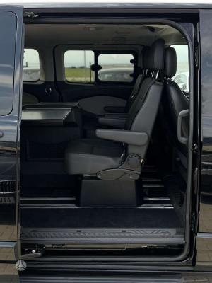 Black Ford Tourneo Custom 2018 in Kaunas, with an engine capacity of 2.00 L and mileage of 224 thousand km for 21250 €, photo 40 on AUTOMOTO.COM.LV