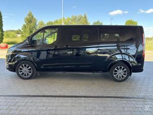 Melns Ford Tourneo Custom 2021 Tauragė, ar dzinēja tilpumu 2.00 L un nobraukumu 240 tūkst. km par 16900 €, foto 5 vietnē AUTOMOTO.COM.LV