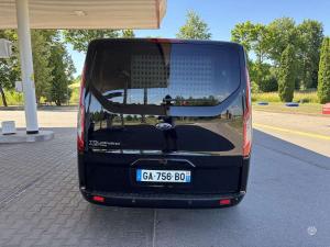 Melns Ford Tourneo Custom 2021 Tauragė, ar dzinēja tilpumu 2.00 L un nobraukumu 240 tūkst. km par 16900 €, foto 9 vietnē AUTOMOTO.COM.LV
