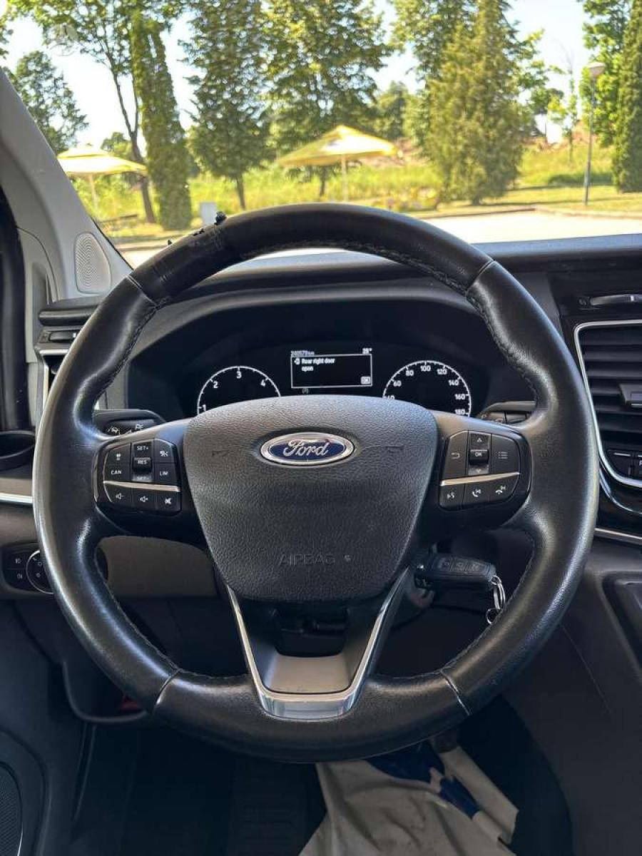Melns Ford Tourneo Custom 2021 Tauragė, ar dzinēja tilpumu 2.00 L un nobraukumu 240 tūkst. km par 16900 €, foto 22 vietnē AUTOMOTO.COM.LV