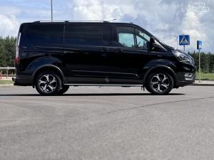 Black Ford Tourneo Custom 2022 in Vilnius, with an engine capacity of 2.00 L and mileage of 45 thousand km for 38000 €, photo 9 on AUTOMOTO.COM.LV