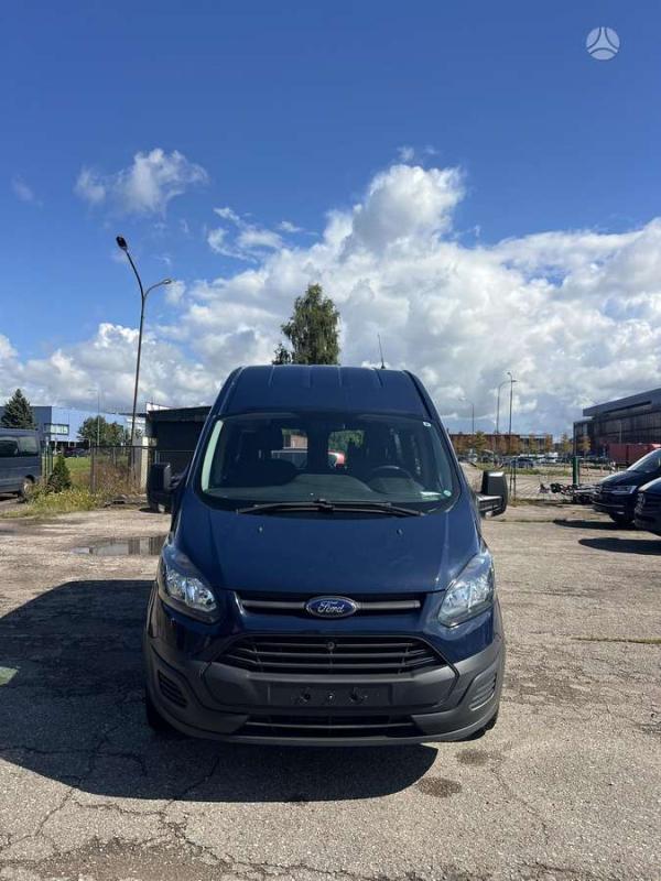 Zils Ford Tourneo Custom 2016 Klaipėda, ar dzinēja tilpumu 2.00 L un nobraukumu 106 tūkst. km par 11900 €, foto 3 vietnē AUTOMOTO.COM.LV