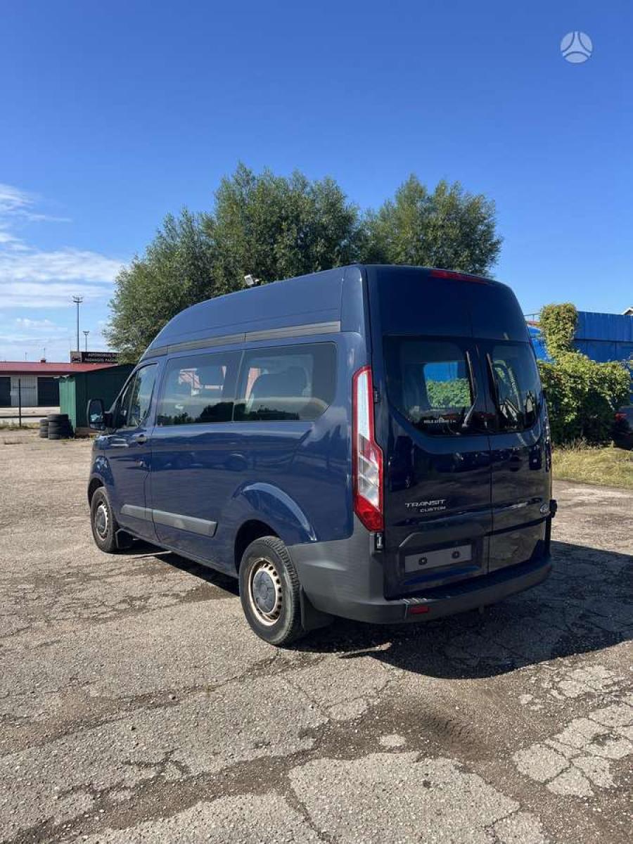 Zils Ford Tourneo Custom 2016 Klaipėda, ar dzinēja tilpumu 2.00 L un nobraukumu 106 tūkst. km par 11900 €, foto 8 vietnē AUTOMOTO.COM.LV
