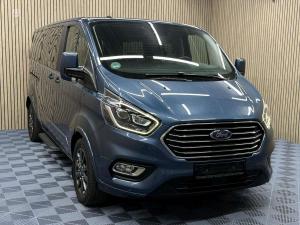 Blue Ford Tourneo Custom 2019 in Marijampole, with an engine capacity of 2.00 L and mileage of 205 thousand km for 21900 €, photo  on AUTOMOTO.COM.LV