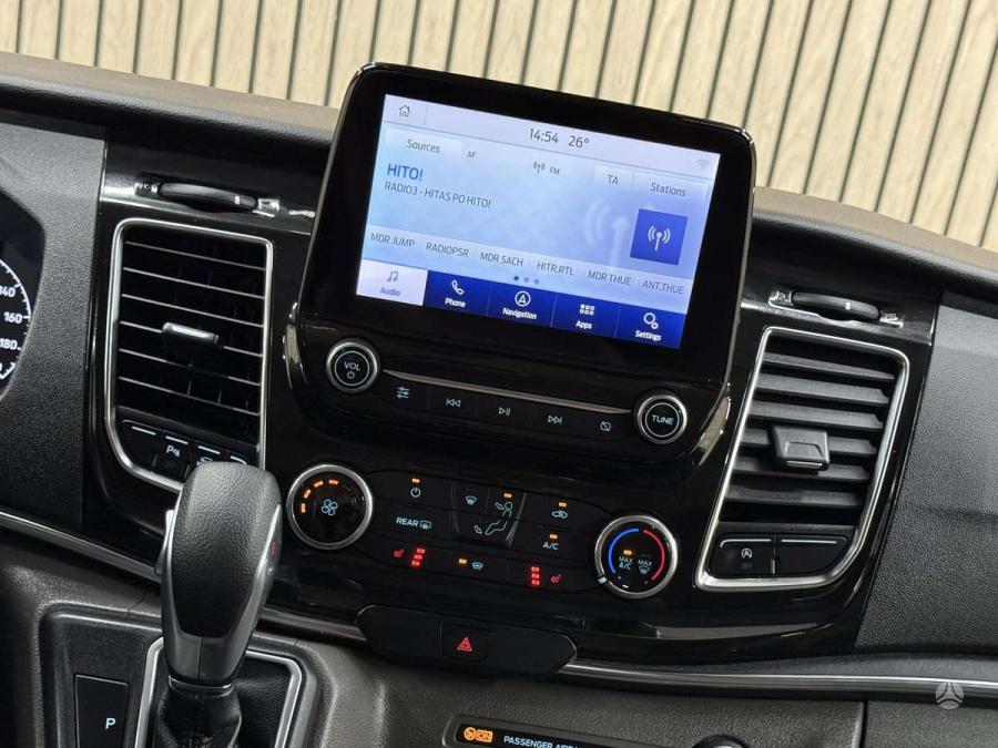 Blue Ford Tourneo Custom 2019 in Marijampole, with an engine capacity of 2.00 L and mileage of 205 thousand km for 21900 €, photo 29 on AUTOMOTO.COM.LV