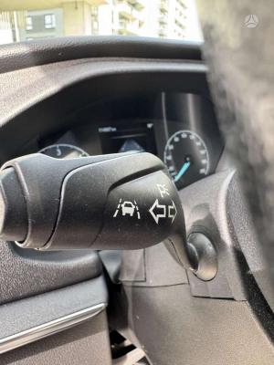 Zils Ford Tourneo Custom 2019 Viļņa, ar dzinēja tilpumu 2.00 L un nobraukumu 115 tūkst. km par 23500 €, foto 25 vietnē AUTOMOTO.COM.LV