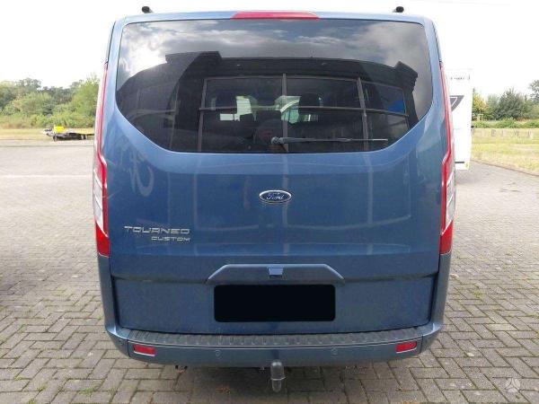 Zils Ford Tourneo Custom 2021 Viļņa, ar dzinēja tilpumu 2.00 L un nobraukumu 200 tūkst. km par 23190 €, foto 6 vietnē AUTOMOTO.COM.LV