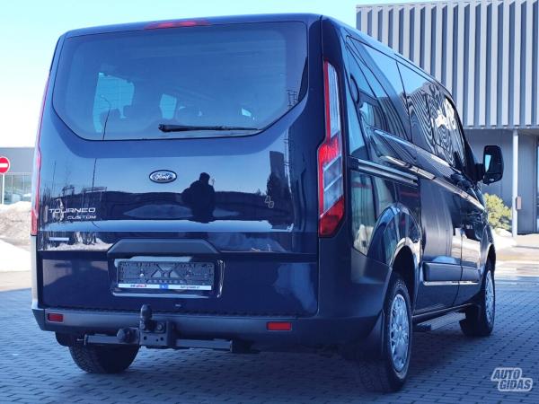 Zils Ford Tourneo Custom 2013 Šauļi, ar dzinēja tilpumu 2.20 L un nobraukumu 267 tūkst. km par 10900 €, foto 8 vietnē AUTOMOTO.COM.LV
