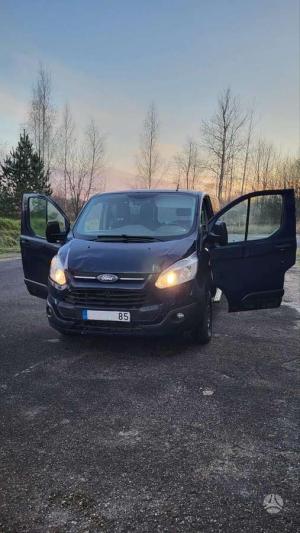 Blue Ford Tourneo Custom 2013 in Anyksciai, with an engine capacity of 2.20 L and mileage of 379 thousand km for 4200 €, photo 2 on AUTOMOTO.COM.LV