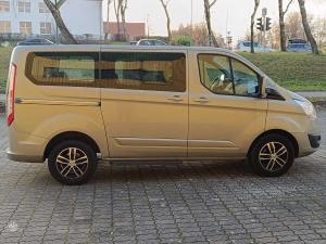 Brown Ford Tourneo Custom 2016 in Kretinga, with an engine capacity of 2.20 L and mileage of 263 thousand km for 12500 €, photo 2 on AUTOMOTO.COM.LV