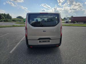 Brown Ford Tourneo Custom 2017 in Ukmerge, with an engine capacity of 2.00 L and mileage of 296 thousand km for 12500 €, photo 14 on AUTOMOTO.COM.LV