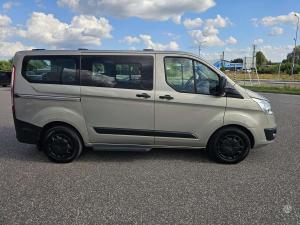 Brown Ford Tourneo Custom 2017 in Ukmerge, with an engine capacity of 2.00 L and mileage of 296 thousand km for 12500 €, photo 17 on AUTOMOTO.COM.LV