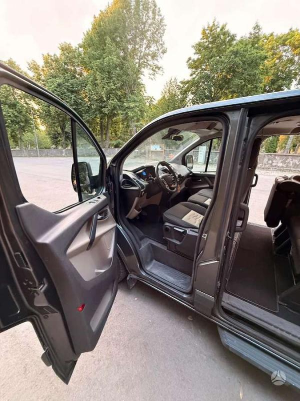 Green Ford Tourneo Custom 2016 in Palanga, with an engine capacity of 1.90 L and mileage of 198 thousand km for 13300 €, photo 7 on AUTOMOTO.COM.LV