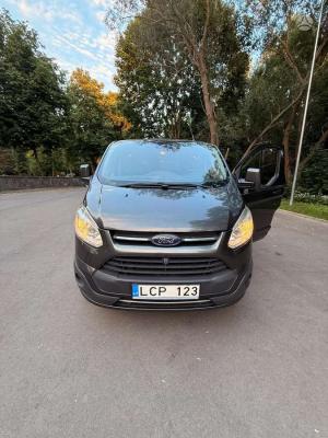 Zaļš Ford Tourneo Custom 2016 Palanga, ar dzinēja tilpumu 1.90 L un nobraukumu 198 tūkst. km par 13300 €, foto 15 vietnē AUTOMOTO.COM.LV