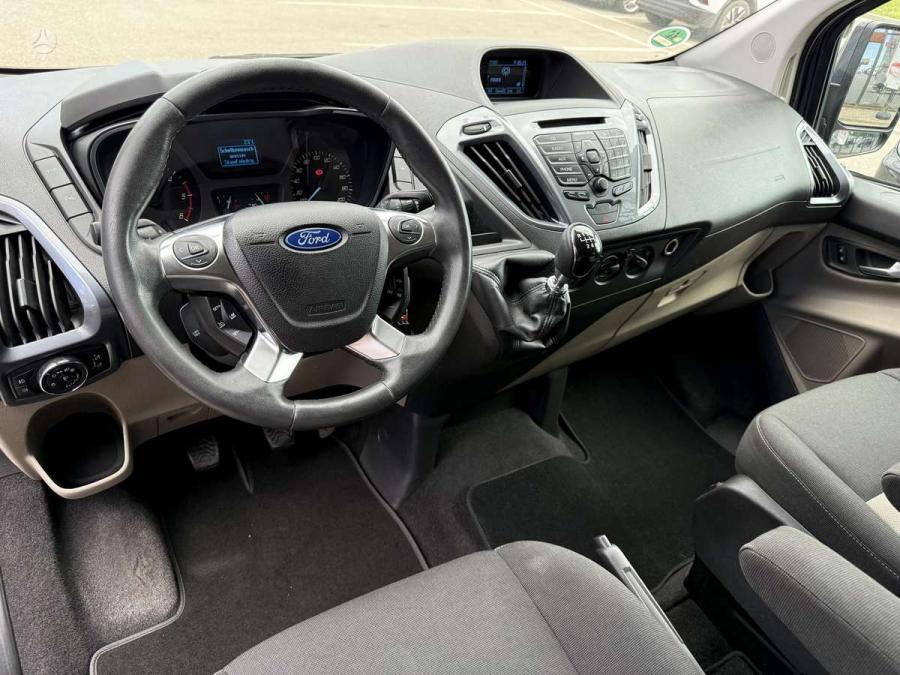 Pelēks Ford Tourneo Custom 2013 Kauņa, ar dzinēja tilpumu 2.20 L un nobraukumu 253 tūkst. km par 12190 €, foto 12 vietnē AUTOMOTO.COM.LV