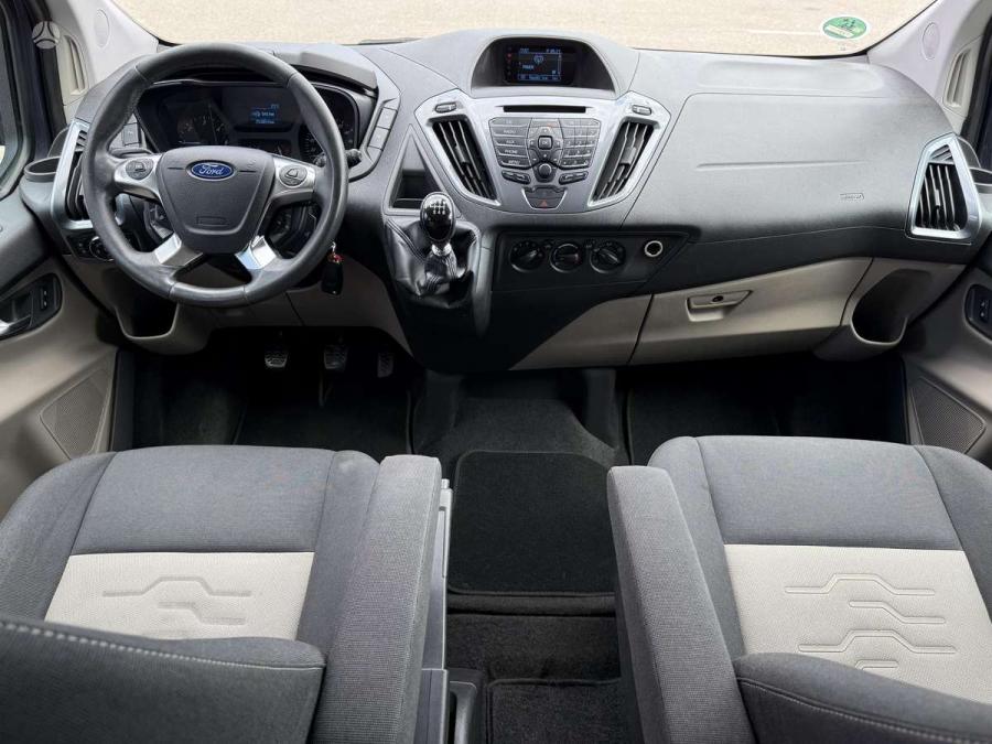 Pelēks Ford Tourneo Custom 2013 Kauņa, ar dzinēja tilpumu 2.20 L un nobraukumu 253 tūkst. km par 12190 €, foto 19 vietnē AUTOMOTO.COM.LV