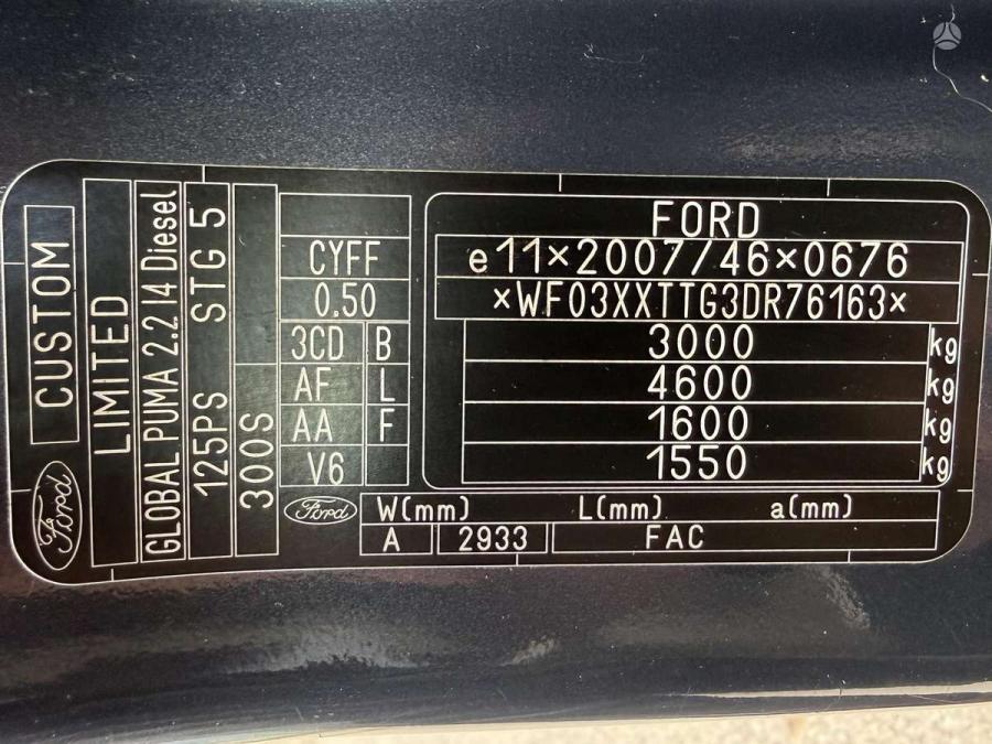 Pelēks Ford Tourneo Custom 2013 Kauņa, ar dzinēja tilpumu 2.20 L un nobraukumu 253 tūkst. km par 12190 €, foto 44 vietnē AUTOMOTO.COM.LV