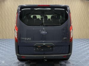 Pelēks Ford Tourneo Custom 2013 Marijampole, ar dzinēja tilpumu 2.20 L un nobraukumu 230 tūkst. km par 12600 €, foto 7 vietnē AUTOMOTO.COM.LV