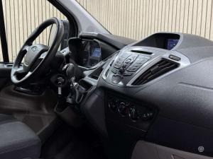 Pelēks Ford Tourneo Custom 2013 Marijampole, ar dzinēja tilpumu 2.20 L un nobraukumu 230 tūkst. km par 12600 €, foto 18 vietnē AUTOMOTO.COM.LV
