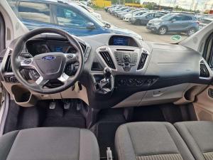 Grey Ford Tourneo Custom 2015 in Kaunas, with an engine capacity of 2.20 L and mileage of 290 thousand km for 11790 €, photo 12 on AUTOMOTO.COM.LV