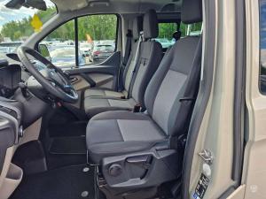 Grey Ford Tourneo Custom 2015 in Kaunas, with an engine capacity of 2.20 L and mileage of 290 thousand km for 11790 €, photo 14 on AUTOMOTO.COM.LV