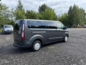 Pelēks Ford Tourneo Custom 2015 Kretinga, ar dzinēja tilpumu 2.20 L un nobraukumu 240 tūkst. km par 10999 €, foto 6 vietnē AUTOMOTO.COM.LV