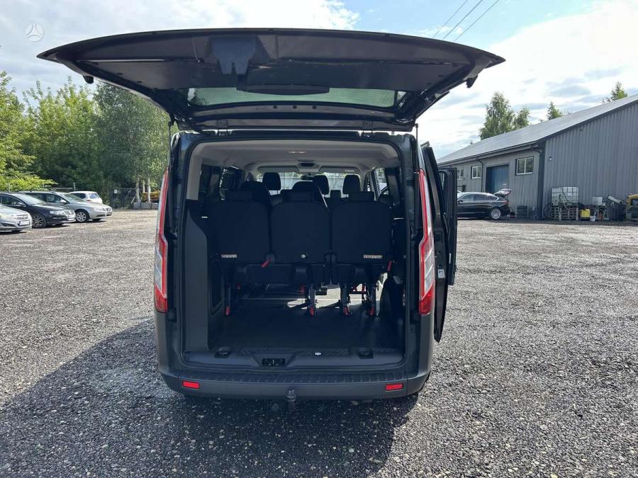Pelēks Ford Tourneo Custom 2015 Kretinga, ar dzinēja tilpumu 2.20 L un nobraukumu 240 tūkst. km par 10999 €, foto 17 vietnē AUTOMOTO.COM.LV