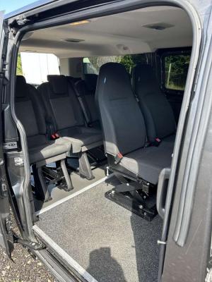 Pelēks Ford Tourneo Custom 2015 Kretinga, ar dzinēja tilpumu 2.20 L un nobraukumu 240 tūkst. km par 10999 €, foto 29 vietnē AUTOMOTO.COM.LV