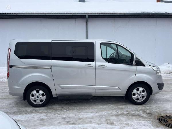 Pelēks Ford Tourneo Custom 2017 Tauragė, ar dzinēja tilpumu 2.00 L un nobraukumu 268 tūkst. km par 9300 €, foto 6 vietnē AUTOMOTO.COM.LV