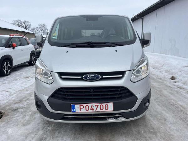 Pelēks Ford Tourneo Custom 2017 Tauragė, ar dzinēja tilpumu 2.00 L un nobraukumu 268 tūkst. km par 9300 €, foto 7 vietnē AUTOMOTO.COM.LV