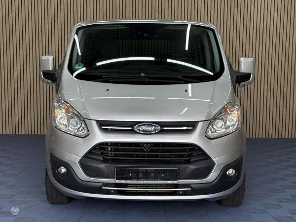 Pelēks Ford Tourneo Custom 2017 Marijampole, ar dzinēja tilpumu 2.00 L un nobraukumu 119 tūkst. km par 15900 €, foto 3 vietnē AUTOMOTO.COM.LV