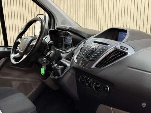 Grey Ford Tourneo Custom 2017 in Marijampole, with an engine capacity of 2.00 L and mileage of 119 thousand km for 15900 €, photo 18 on AUTOMOTO.COM.LV