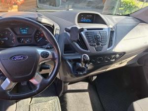 Grey Ford Tourneo Custom 2018 in Naujoji Akmene, with an engine capacity of 2.00 L and mileage of 114 thousand km for 17500 €, photo 6 on AUTOMOTO.COM.LV