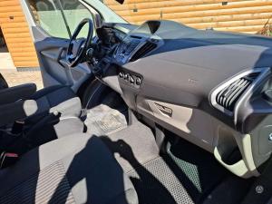 Grey Ford Tourneo Custom 2018 in Naujoji Akmene, with an engine capacity of 2.00 L and mileage of 114 thousand km for 17500 €, photo 7 on AUTOMOTO.COM.LV