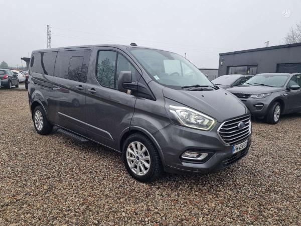 Grey Ford Tourneo Custom 2020 in Taurage, with an engine capacity of 2.00 L and mileage of 201 thousand km for 19360 €, photo 1 on AUTOMOTO.COM.LV