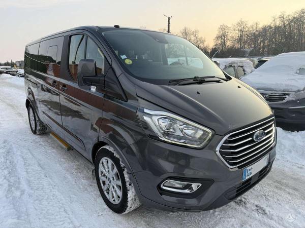 Pelēks Ford Tourneo Custom 2020 Tauragė, ar dzinēja tilpumu 2.00 L un nobraukumu 370 tūkst. km par 18755 €, foto 2 vietnē AUTOMOTO.COM.LV