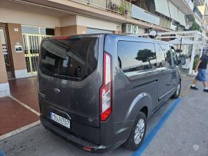 Pelēks Ford Tourneo Custom 2020 Viļņa, ar dzinēja tilpumu 2.00 L un nobraukumu 167 tūkst. km par 22900 €, foto 3 vietnē AUTOMOTO.COM.LV