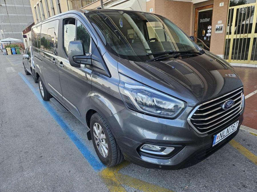 Pelēks Ford Tourneo Custom 2020 Viļņa, ar dzinēja tilpumu 2.00 L un nobraukumu 167 tūkst. km par 22900 €, foto 5 vietnē AUTOMOTO.COM.LV