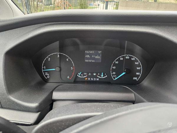 Grey Ford Tourneo Custom 2020 in Vilnius, with an engine capacity of 2.00 L and mileage of 167 thousand km for 22900 €, photo 9 on AUTOMOTO.COM.LV