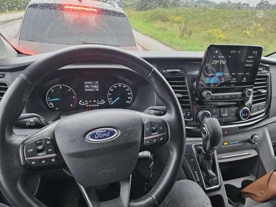 Pelēks Ford Tourneo Custom 2020 Viļņa, ar dzinēja tilpumu 2.00 L un nobraukumu 167 tūkst. km par 22900 €, foto 13 vietnē AUTOMOTO.COM.LV