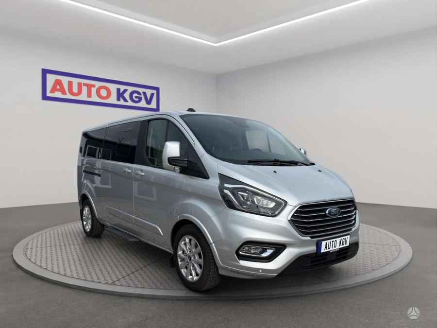 Grey Ford Tourneo Custom 2022 in Kaunas, with an engine capacity of 2.00 L and mileage of 77 thousand km for 29999 €, photo 8 on AUTOMOTO.COM.LV