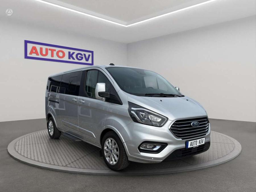 Pelēks Ford Tourneo Custom 2022 Kauņa, ar dzinēja tilpumu 2.00 L un nobraukumu 77 tūkst. km par 29999 €, foto 8 vietnē AUTOMOTO.COM.LV