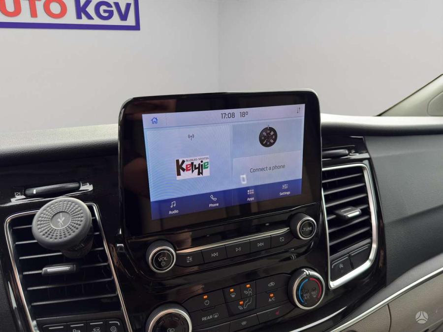 Pelēks Ford Tourneo Custom 2022 Kauņa, ar dzinēja tilpumu 2.00 L un nobraukumu 77 tūkst. km par 29999 €, foto 18 vietnē AUTOMOTO.COM.LV