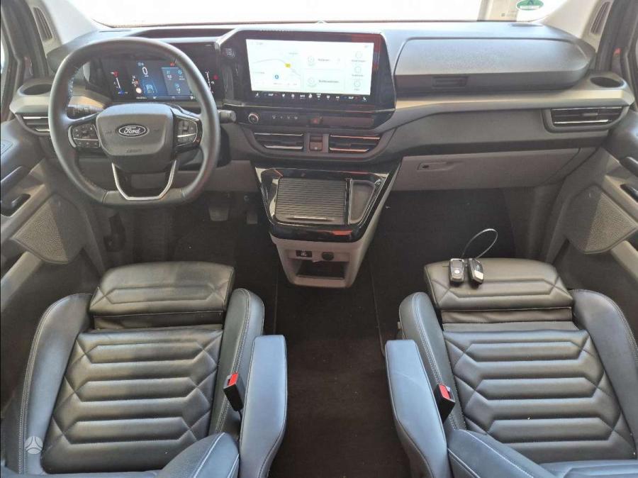 Grey Ford Tourneo Custom 2024 in Klaipeda, with an engine capacity of 2.00 L and mileage of 44 thousand km for 18300 €, photo 6 on AUTOMOTO.COM.LV