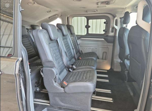 Grey Ford Tourneo Custom 2024 in Klaipeda, with an engine capacity of 2.00 L and mileage of 44 thousand km for 18300 €, photo 6 on AUTOMOTO.COM.LV