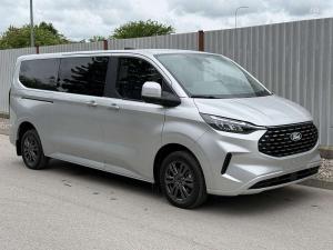 Pelēks Ford Tourneo Custom 2024 Vilkaviškis, ar dzinēja tilpumu 2.00 L un nobraukumu 9 tūkst. km par 42000 €, foto 8 vietnē AUTOMOTO.COM.LV