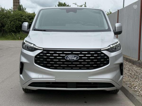 Pelēks Ford Tourneo Custom 2024 Vilkaviškis, ar dzinēja tilpumu 2.00 L un nobraukumu 9 tūkst. km par 42000 €, foto 8 vietnē AUTOMOTO.COM.LV
