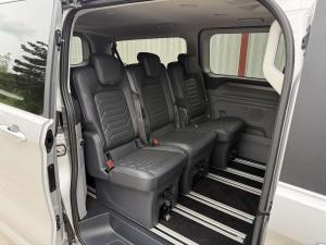 Pelēks Ford Tourneo Custom 2024 Vilkaviškis, ar dzinēja tilpumu 2.00 L un nobraukumu 9 tūkst. km par 42000 €, foto 20 vietnē AUTOMOTO.COM.LV